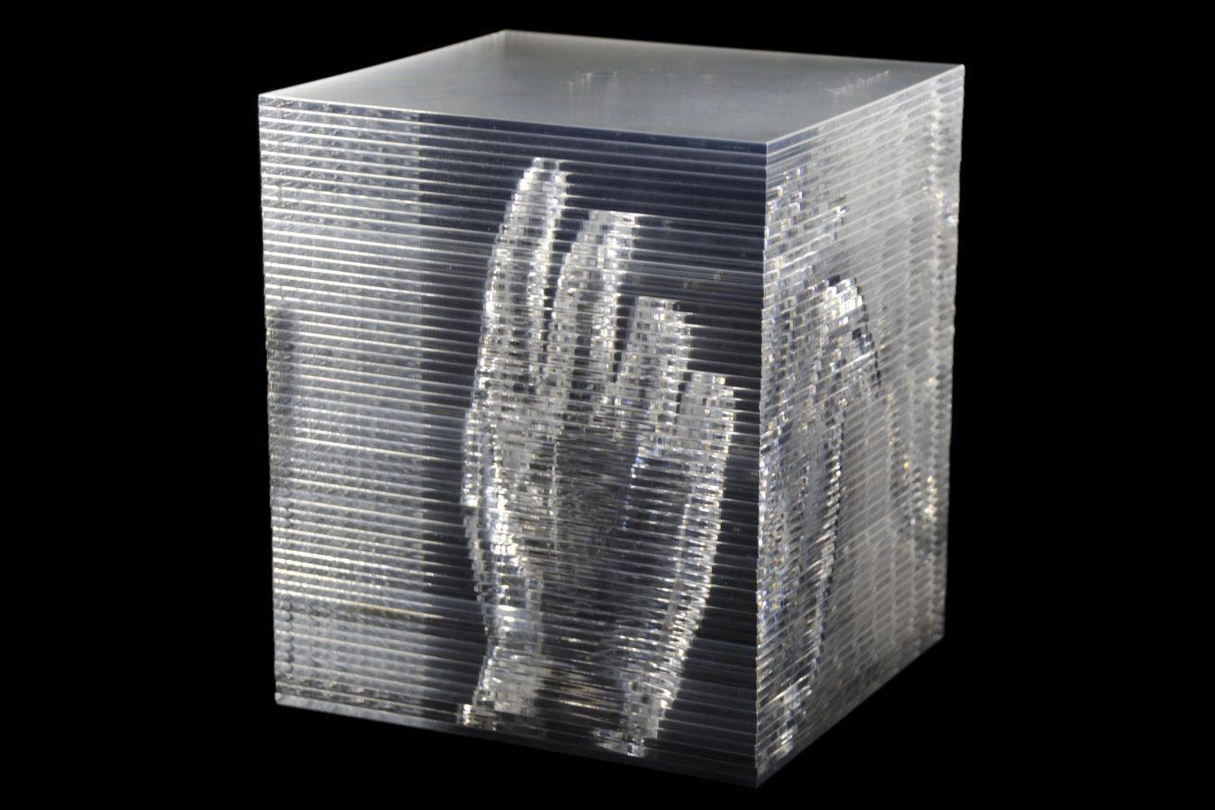 hand.008 – Expandedfield